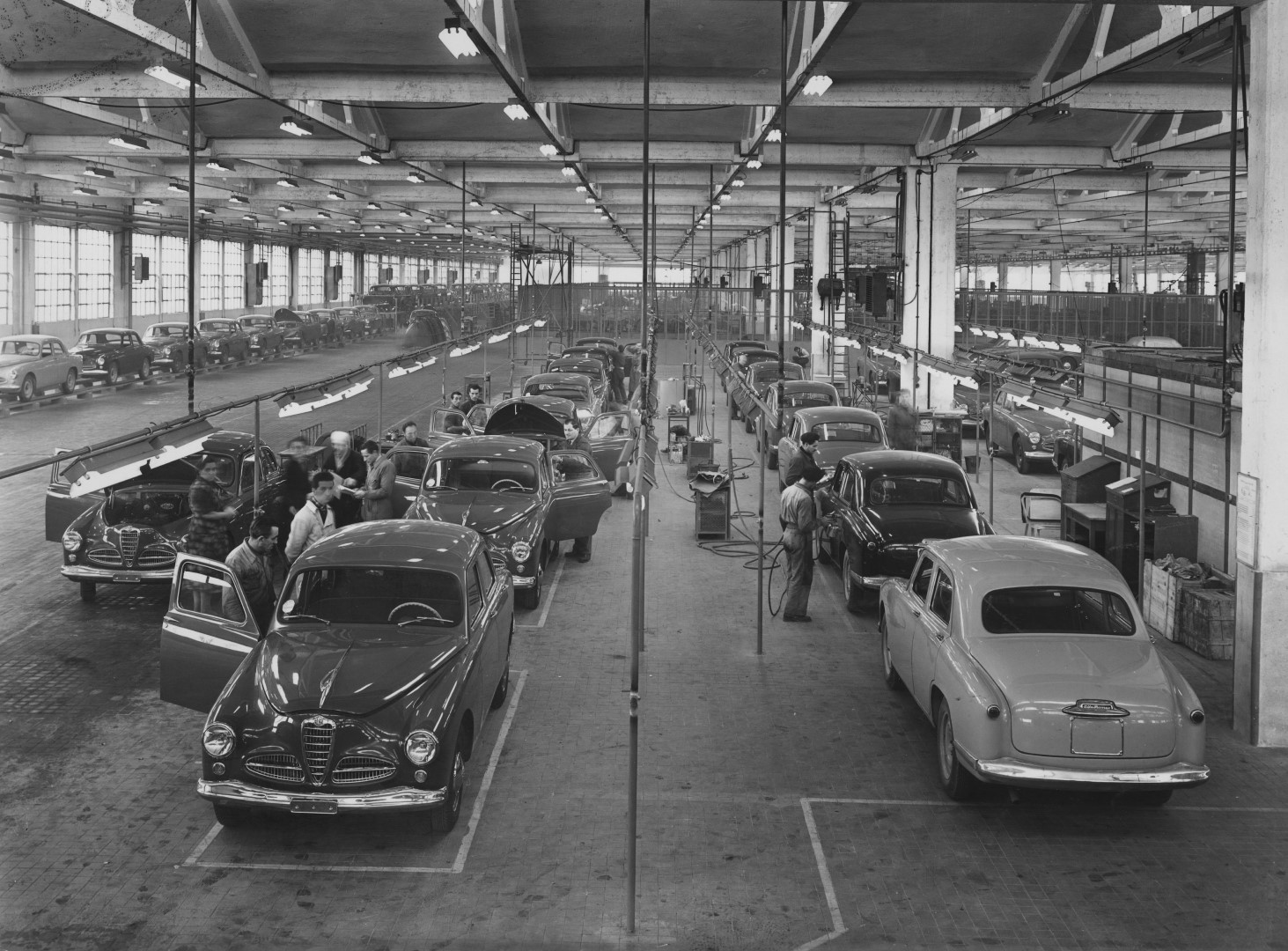 Portello Factory stories - 70 anni Alfa Romeo 1900: "l'auto di famiglia ...